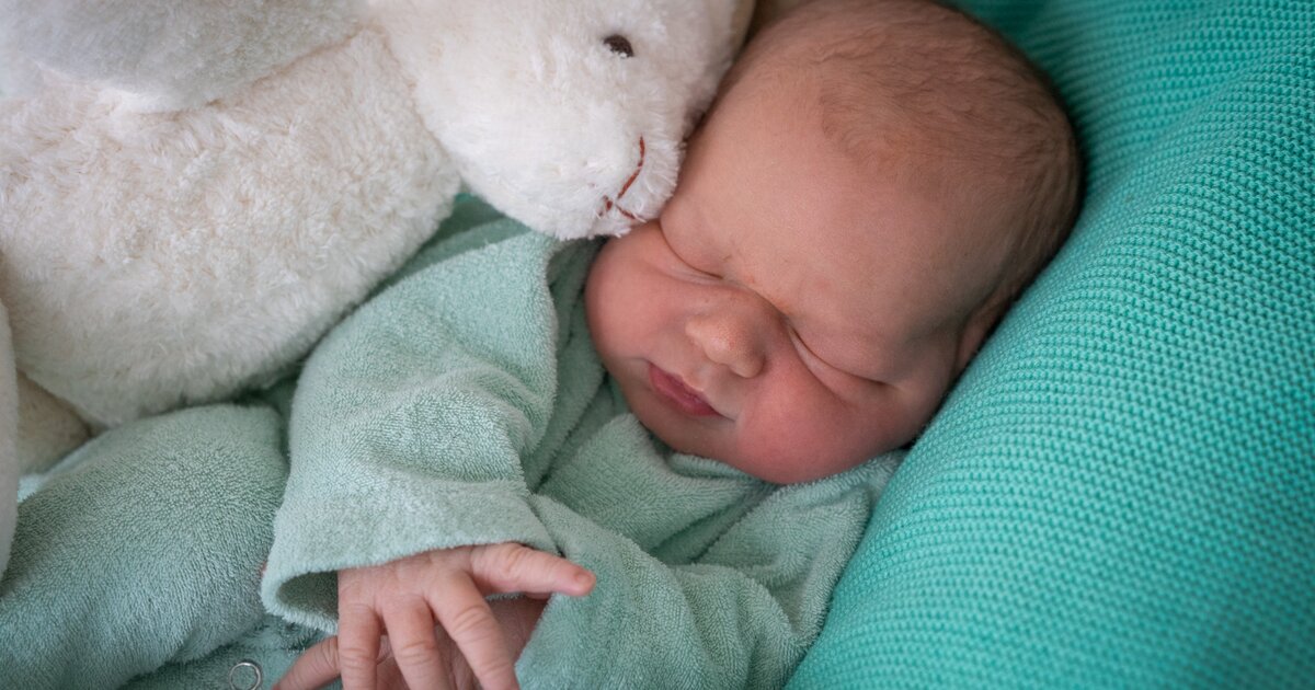 Geburt von Aaron Leonard